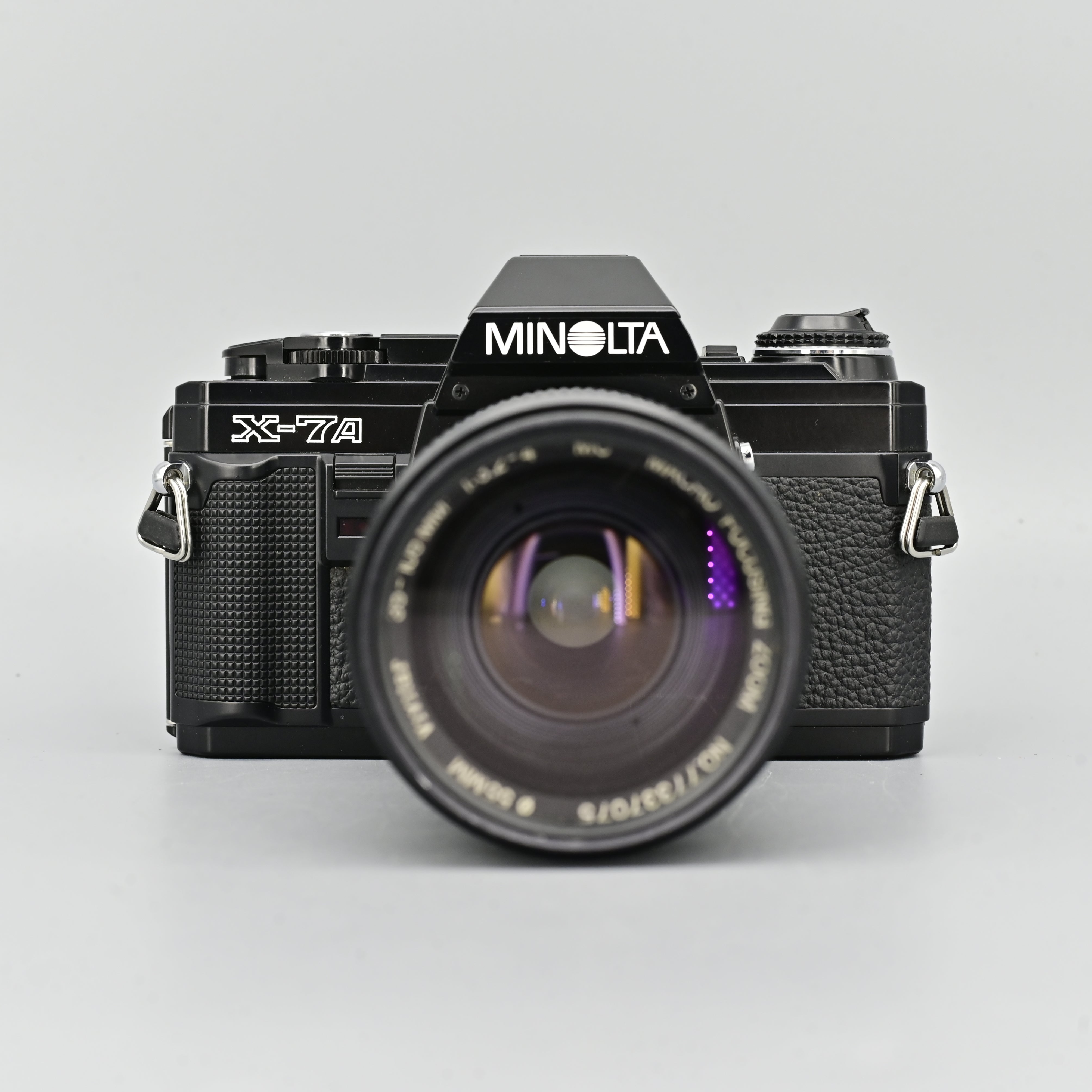 Minolta X7A Black + Vivitar Macro Fousing Zoom 35-105mm F3.2 Lens – SHOWA